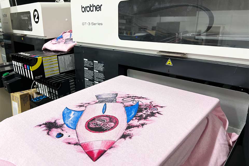 Services - Threads Custom Gear